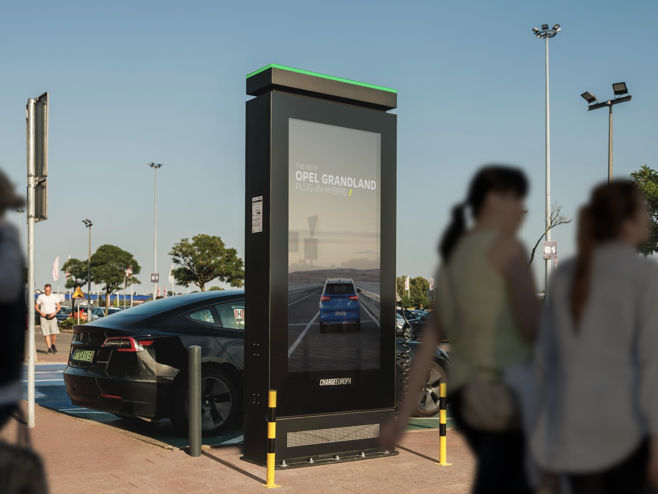 ChargeEuropa Secures Funding Round Led by Shift4Good, Marking Historic French Investment in ...